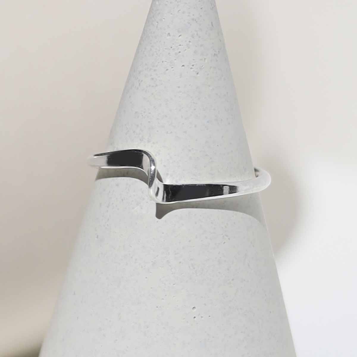 Sterling Silver Twisted Midi Ring | Martha Jackson