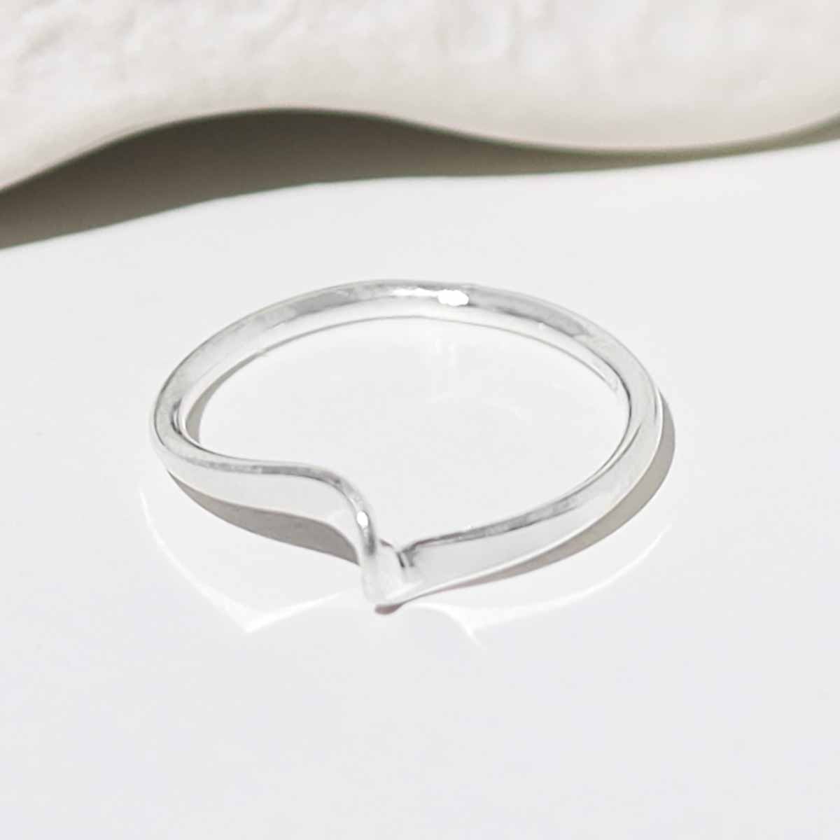 Sterling Silver Twisted Midi Ring | Martha Jackson